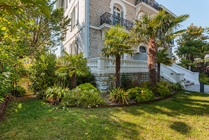 Appartement à vendre - BayonneBayonaBaiona, Arènes - 3 pièces - 2 chambres