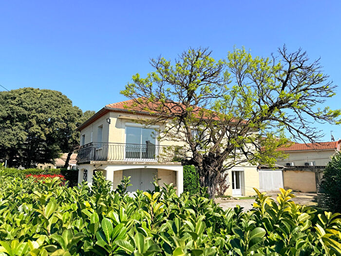 Maison à vendre - Bollène, Périphérie - 7 pièces - 4 chambres
