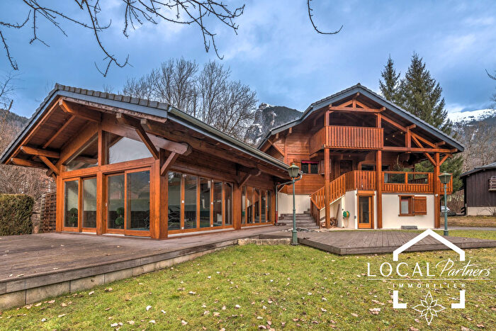 Maison à vendre - Samoëns - 6 pièces - 4 chambres