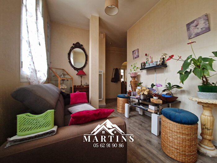 Maison à vendre - Argelès-Gazost - 19 pièces - 12 chambres