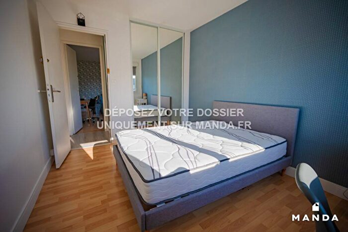 Appartement à louer - Beaulieu-Maladrerie-Saint Paul, Caen - 5 pièces - 4 chambres