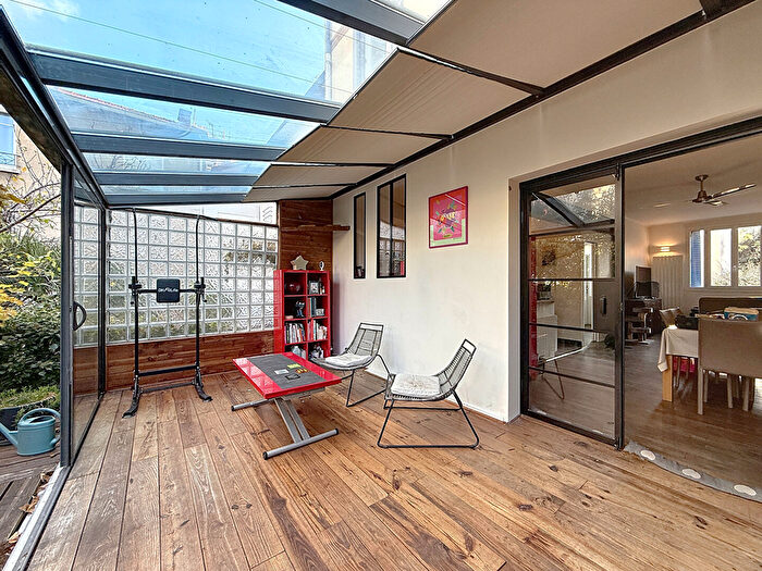 Maison à vendre - Vanves, Hauts-de-Vanves - 5 pièces - 4 chambres