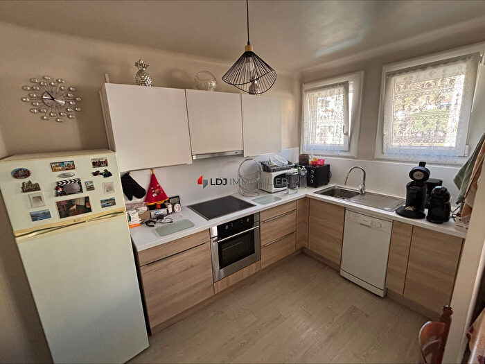 Appartement à vendre - Amélie-les-Bains-Palalda - 2 pièces - 1 chambre