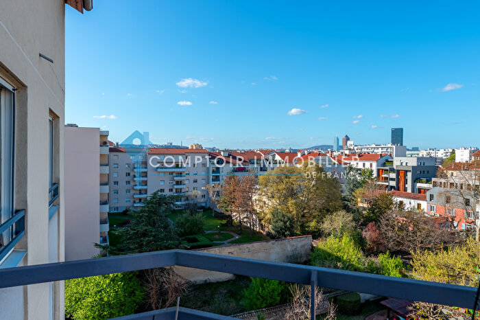 Appartement 5 pièces à Lyon 8ème, à vendre