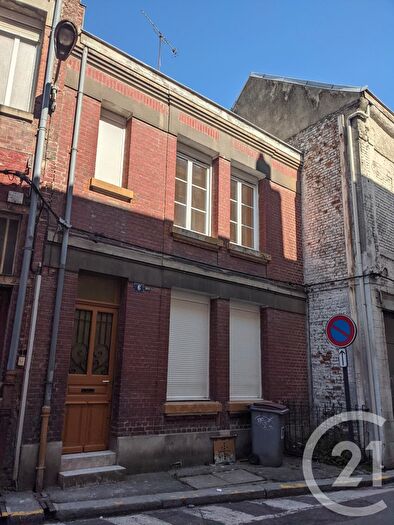 Maison 4 pièces à louer à Saint-Quentin, Centre-ville