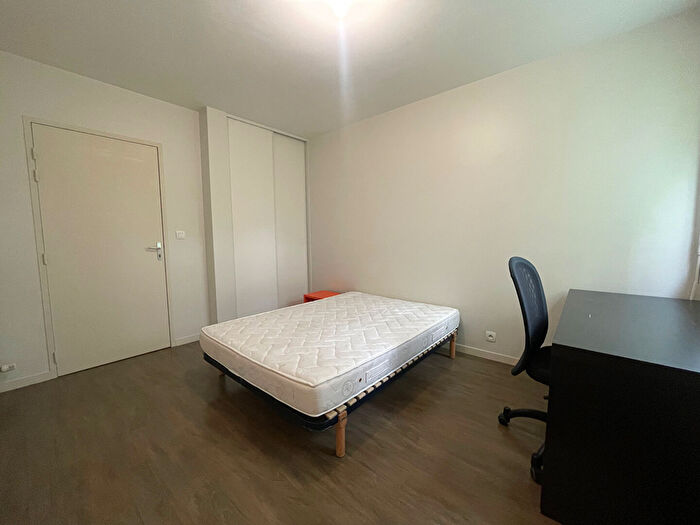 Appartement à louer - Quartiers Nord-Ouest, Villejean - 1 pièce - 1 chambre