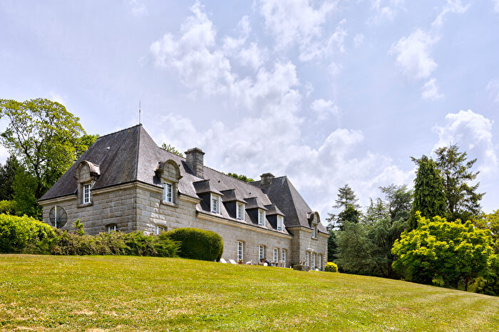 Maison à vendre - Beaucé - 10 pièces - 5 chambres