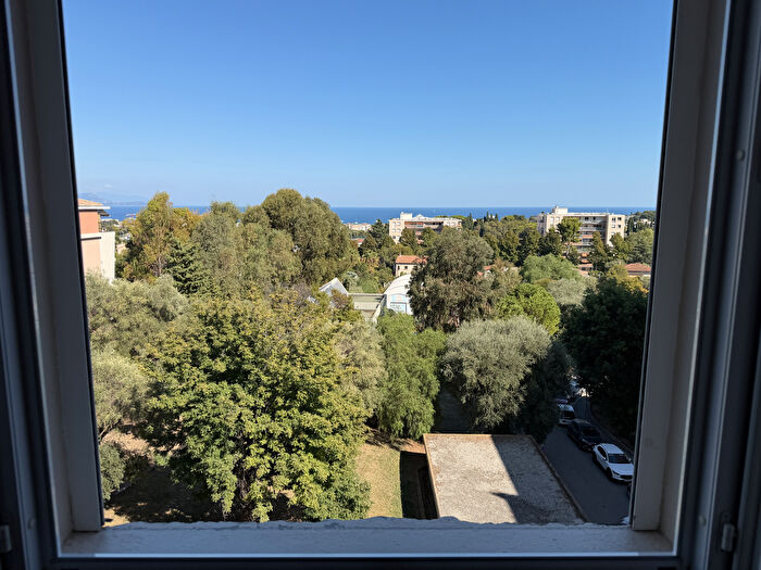 Appartement 4 pièces à Antibes, Rastines, Super Antibes, Laval, La Fontonne, à vendre