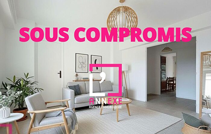 Appartement à vendre - Fontaines-Saint-Martin - 2 pièces - 1 chambre