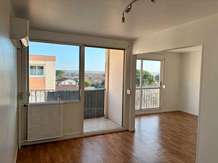 Appartement à louer - Toulouse, LOrmeau, La Terrasse, La Grande Plaine - 5 pièces - 3 chambres