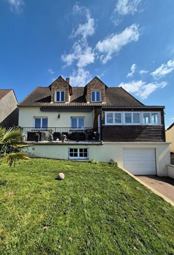 Maison à vendre - Coulommiers, Centre-ville - 9 pièces - 6 chambres