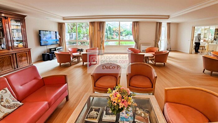 Appartement à vendre - Paris e , Auteuil-Nord, Jasmin, Mirabeau - 3 pièces - 2 chambres