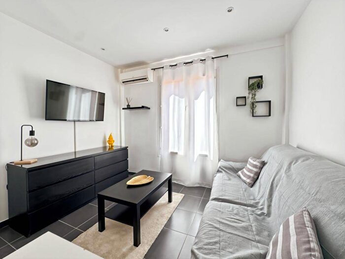 Appartement 1 pièce à Juan-les-Pins, Antibes, à louer