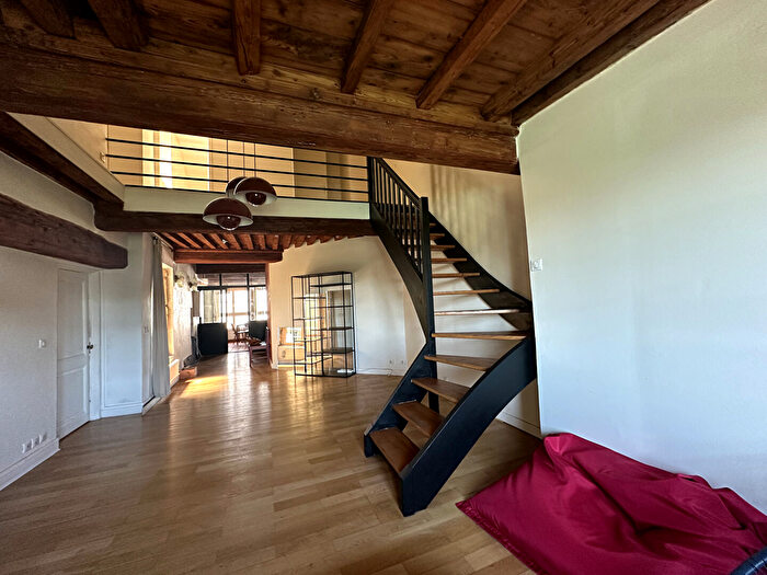 Lyon 4ème, Croix Rousse Est : Appartement 4 pièces à louer