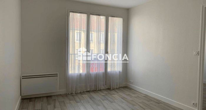 Vaucelles, Caen : Appartement 2 pièces à louer
