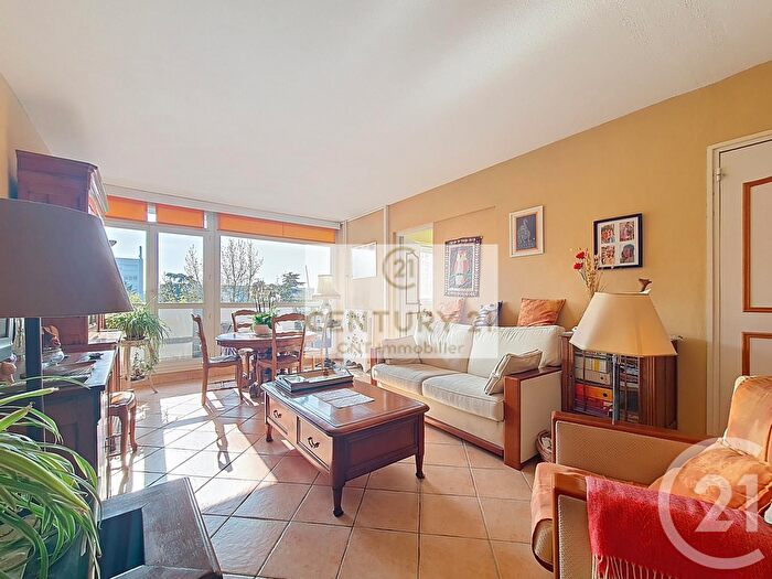 Appartement à vendre - Chennevières-sur-Marne, Le Bois lAbbé - 2 pièces - 1 chambre