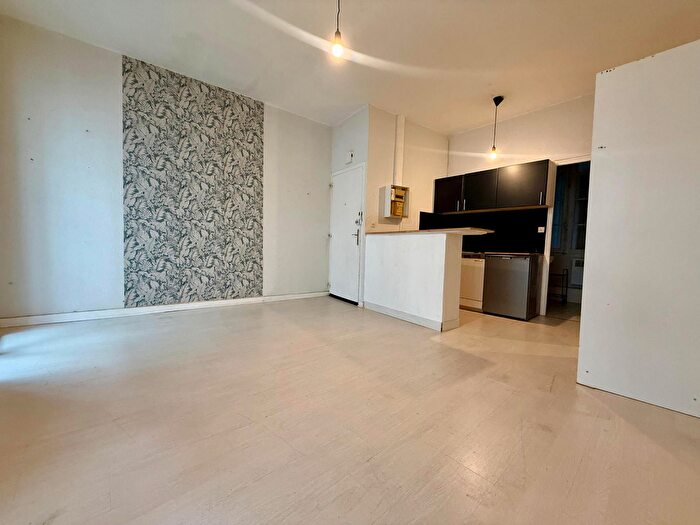 Appartement à louer - Nantes, Centre-ville - 1 pièce