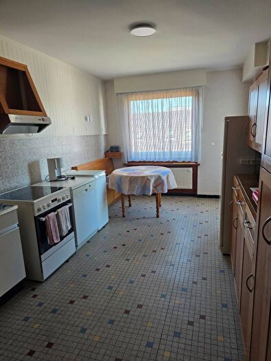 Appartement 4 pièces à louer à Koenigshoffen Est, Strasbourg