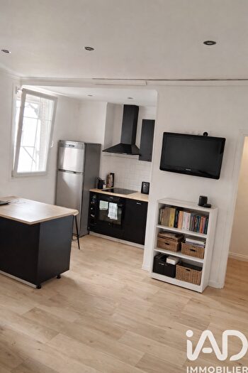 Appartement 2 pièces à Stains, Le Maroc, à vendre