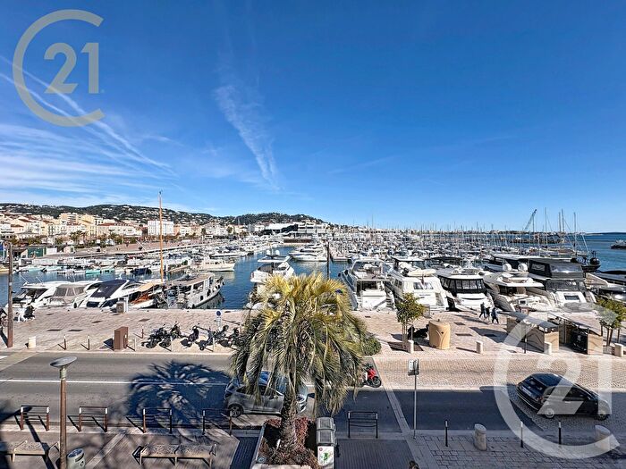 Appartement à vendre - Cannes, Suquet - 3 pièces - 2 chambres