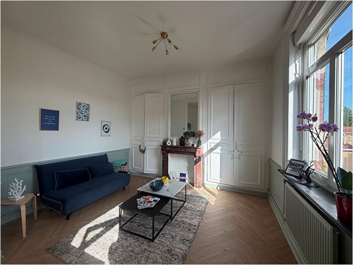 Appartement 2 pièces à Lille, Moulins, à louer