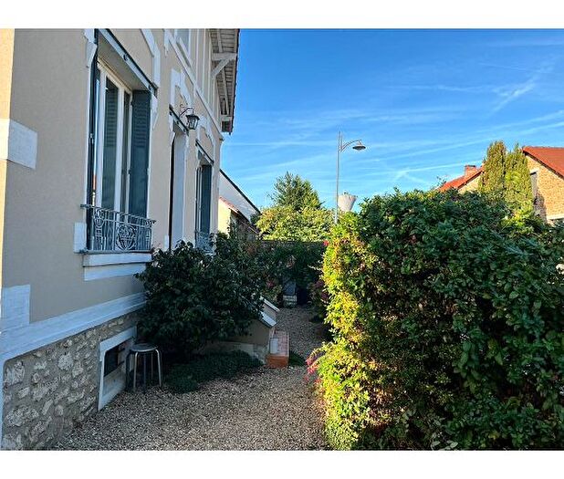 Brie-Comte-Robert, Centre-ville : Maison 5 pièces à vendre