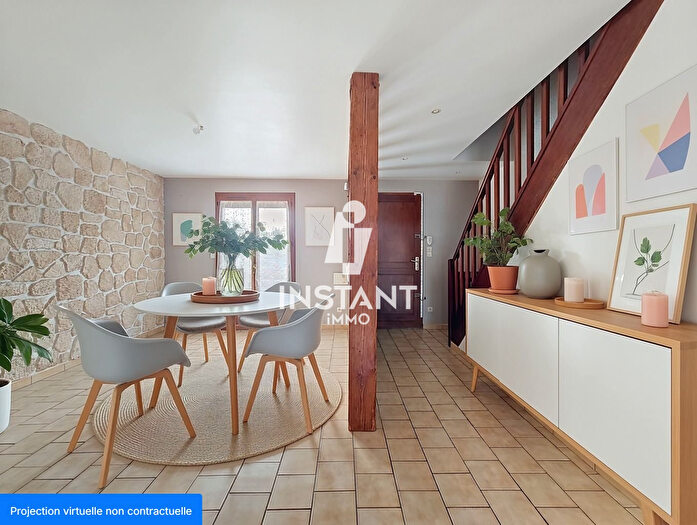 Maison à vendre - Aubepierre-Ozouer-le-Repos - 5 pièces - 3 chambres