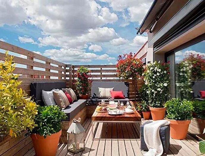 Appartement à vendre - Beaucaire, Centre-ville - 5 pièces - 4 chambres