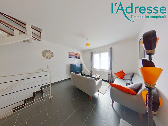 Maison à vendre - Champs-sur-Marne, Centre-ville - 3 pièces - 2 chambres