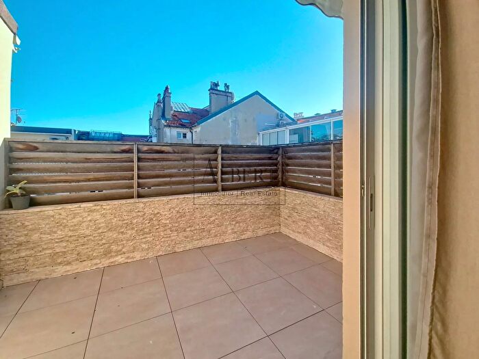 Appartement à vendre - Cannes, Centre-ville - 4 pièces - 3 chambres