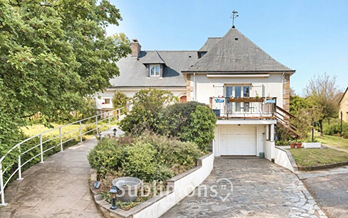 Maison à vendre - Ploërmel - 6 pièces - 4 chambres