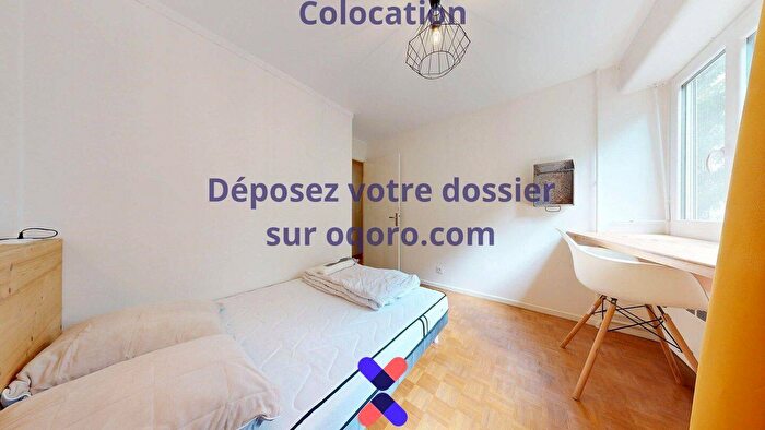 Glaciere-Jomard, Oullins-Pierre-Bénite : Appartement 5 pièces à louer