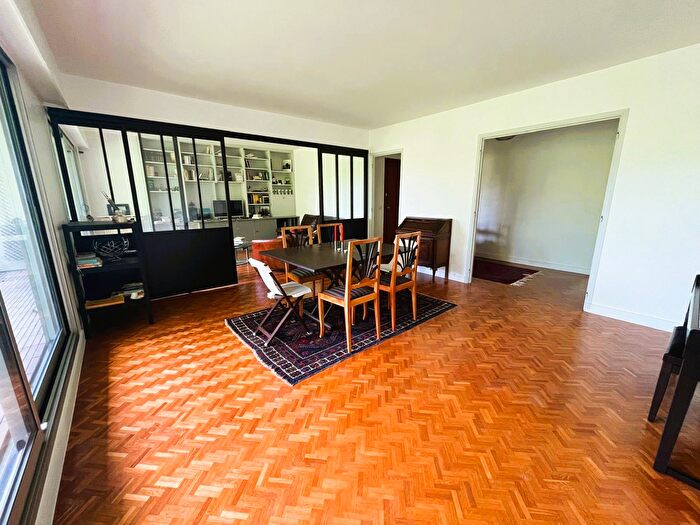 Rueil-Malmaison, Jonchere, Malmaison, Saint-Cucufa : Appartement 5 pièces à vendre