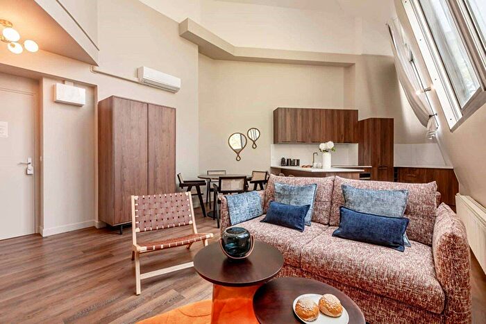 Appartement à louer - Champerret-Berthier, Paris ème arrondissement - 3 pièces - 1 chambre