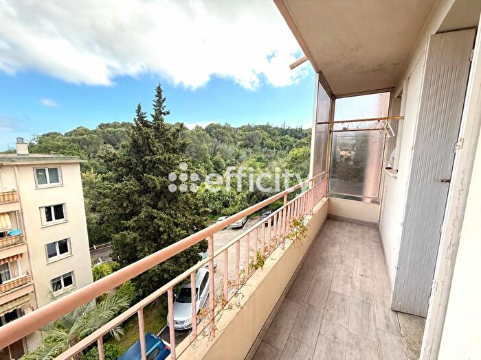 Appartement 2 pièces à vendre - Cannes, Croix des Gardes