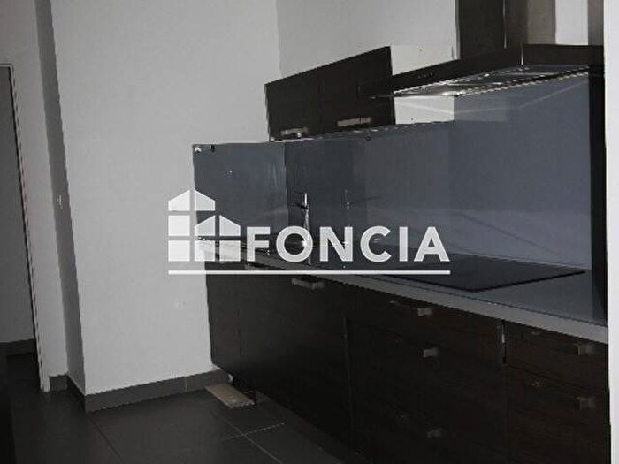 Appartement à louer - La Roche-sur-Foron - 3 pièces - 2 chambres