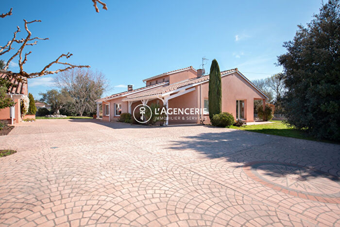 Maisons à vendre et appartements à louer - 1