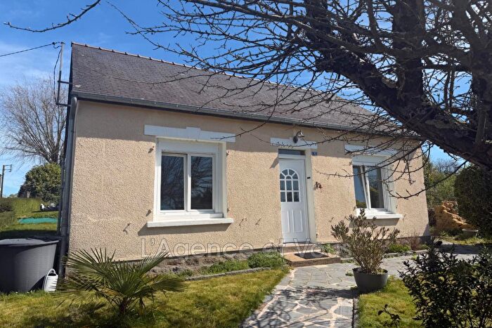Maison à vendre - Le Tronchet - 3 pièces - 2 chambres