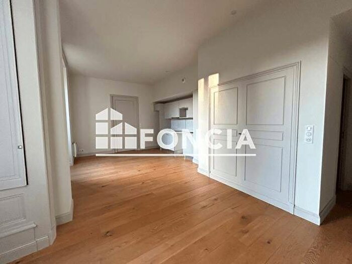 Appartement à louer - Centre, Saintes - 3 pièces - 2 chambres