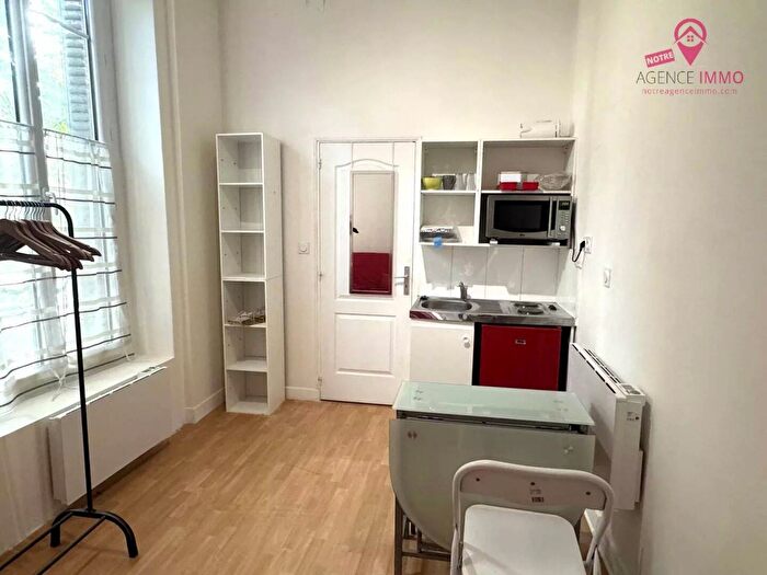 Appartement à louer - Croix Luizet, Villeurbanne - 1 pièce