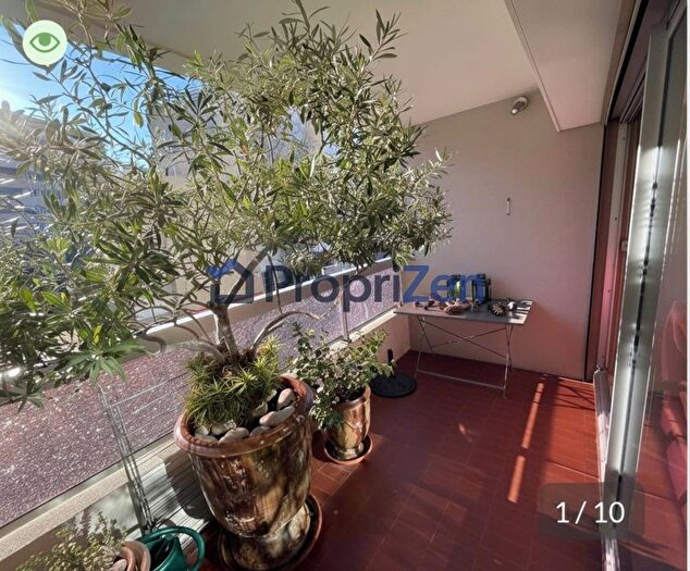 Appartement à louer - Castellane, Marseille ème arrondissement - 3 pièces - 2 chambres