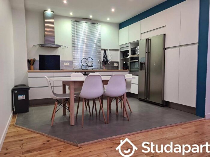 Appartement à louer - Agriculture Nord, Bezons - 1 pièce - 2 chambres