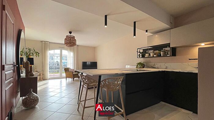 Maison à vendre - Aigues-Mortes - 3 pièces - 2 chambres