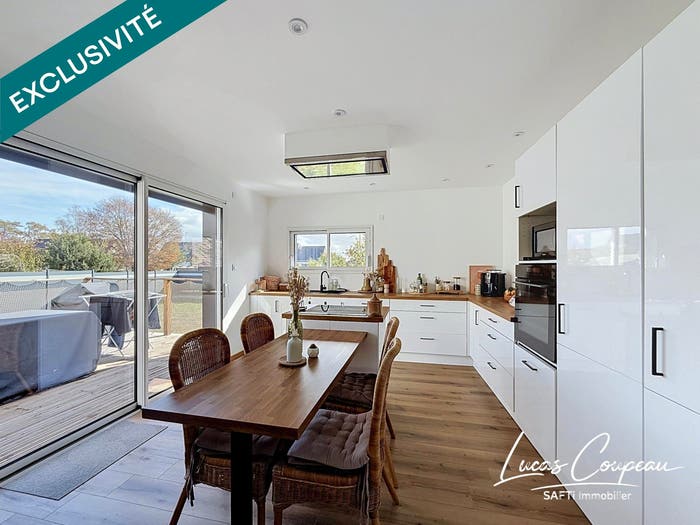 Maison 4 pièces à vendre à Noyant-la-Gravoyère