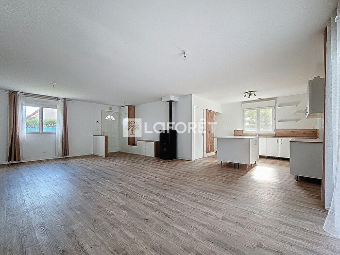 Maison à vendre - Saint-Pierre-des-Fleurs - 4 pièces - 3 chambres