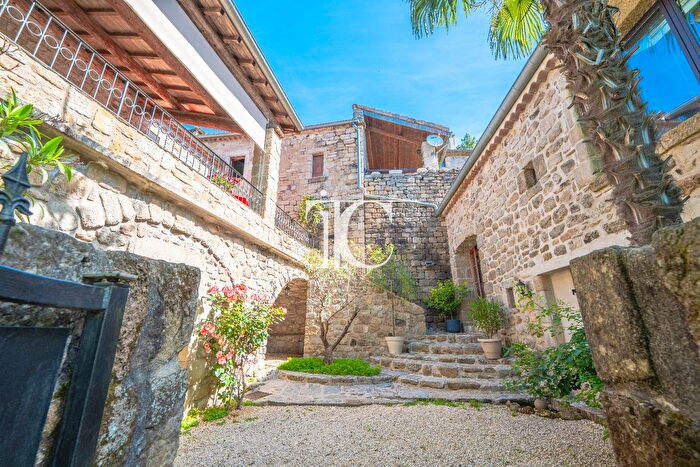 Maison 6 pièces à vendre à Lablachère