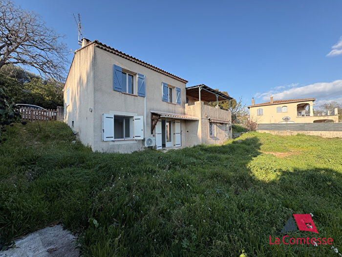 Belcodène : Maison 4 pièces à louer