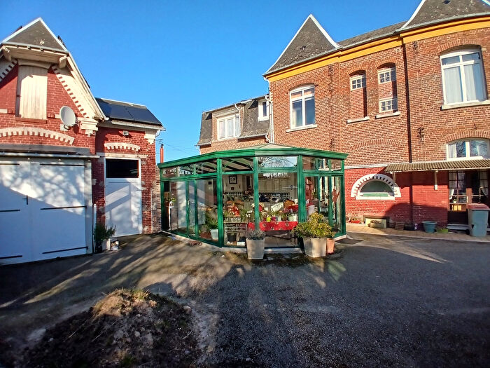 Maison à vendre - Dargnies - 10 pièces - 6 chambres