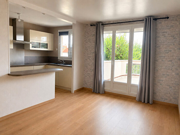 Appartement 3 pièces à Montigny-le-Bretonneux, La Sourderie Nord, à louer