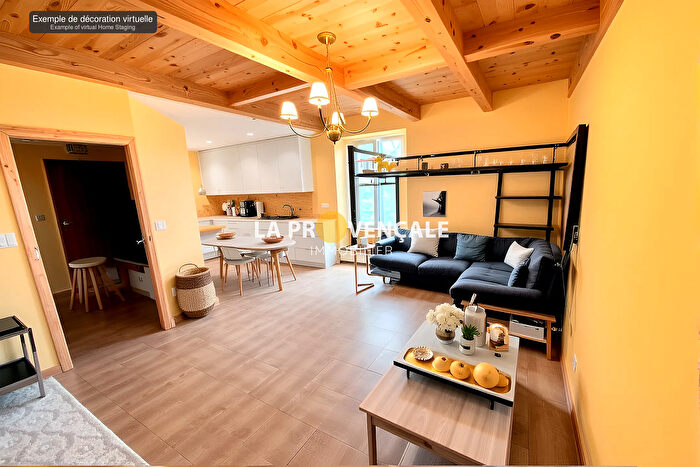 Appartement à vendre - La Verdière - 1 pièce